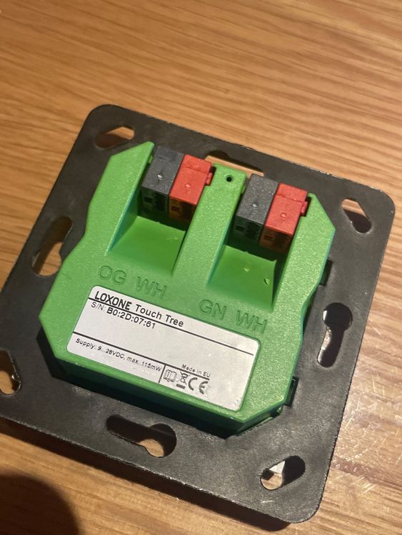 Loxone Touch Tree White (Gebraucht) in Uesslingen für CHF 85 – mit ...