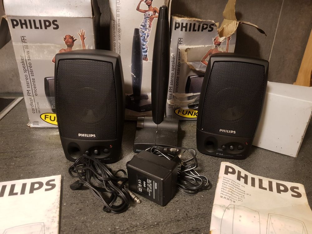 Vintage Phillips cordless FM Stereo Speaker SBC BC200 | Kaufen auf Ricardo