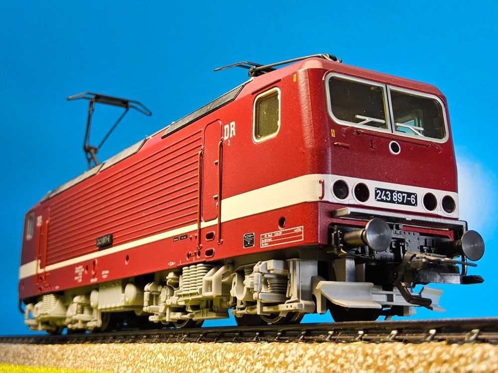 Märklin 3743 BR 243 DR - Deutsche Reichsbahn DDR _ digital (Gebraucht ...