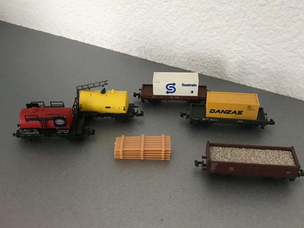 5 Minitrix Kesselwagen, HuPack, offener Güterwagen, Paletten (Gebraucht ...