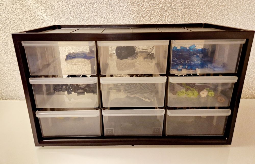 Lego Sortiment mit Sortierbox und Teile (Neu (gemäss Beschreibung)) in Braunau für CHF 8 – mit ...