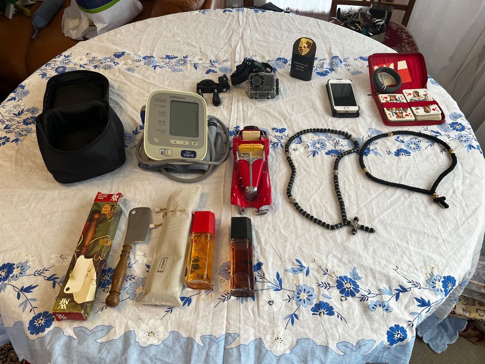 Nur ab Fr.1-(410) (Gebraucht) in Illnau-Effretikon für CHF 28 – nur Abholung auf Ricardo kaufen