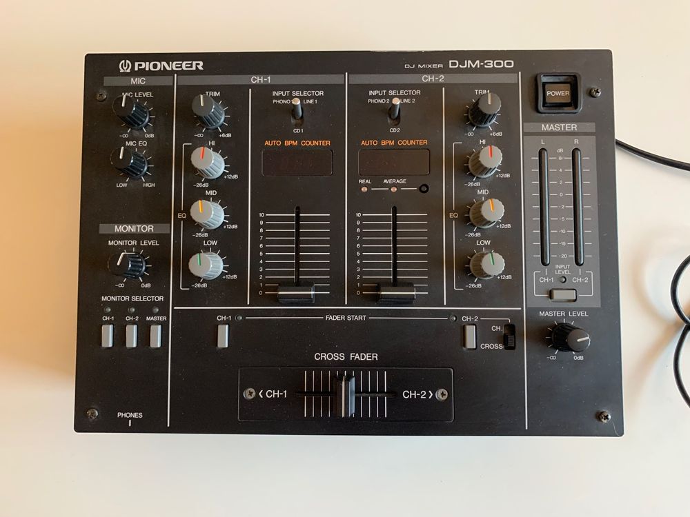 Pioneer DJM-300 Mischpult /DJ Mixer (Gebraucht) in Zürich für CHF 86 ...