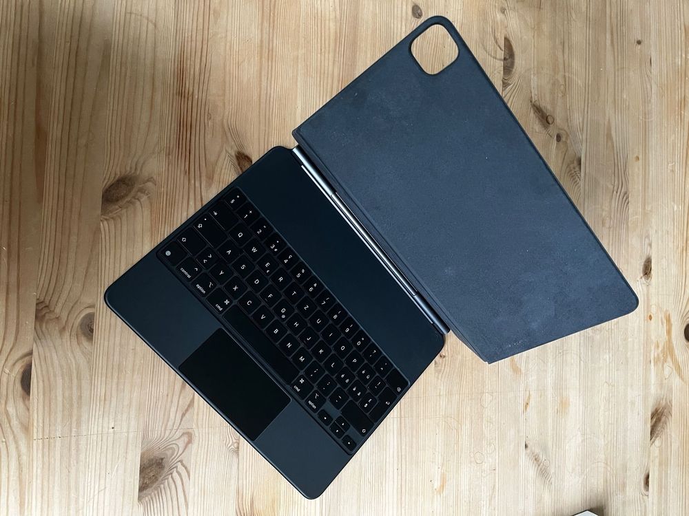 iPad Magic Keyboard 12.9 Zoll mit CH-Layout | Kaufen auf Ricardo
