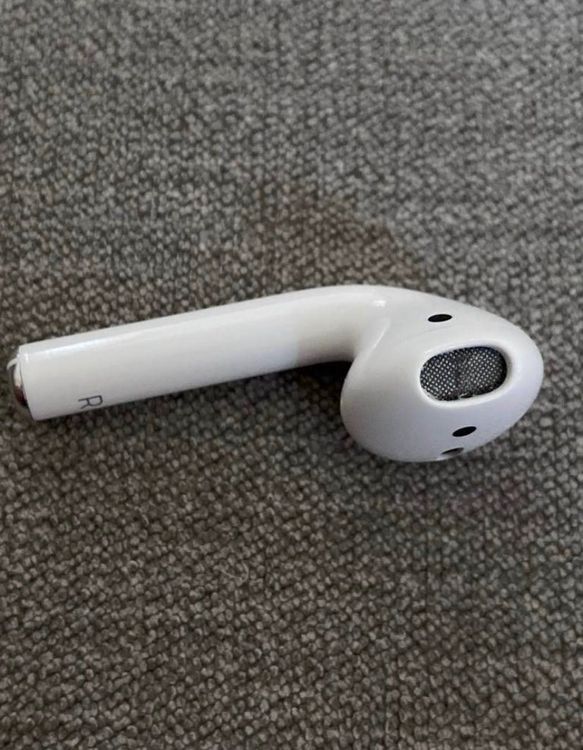 Rechter Airpod 2. Gen (Gebraucht) in Uetendorf für CHF 33 – mit ...