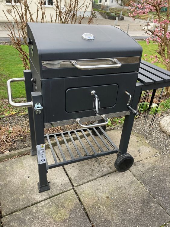 Holzkohlengrill Folky II | Kaufen auf Ricardo