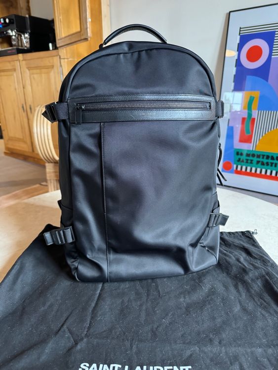 YSL – Yves Saint Laurent Rucksack aus Econyl und Glattleder (Gebraucht ...