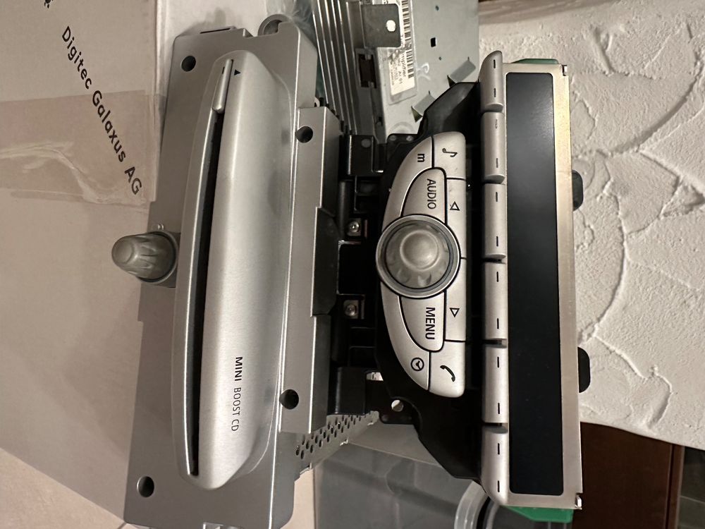 Mini Cooper R56 Radio Boost CD Radioeinheit (Gebraucht) in Remigen für ...