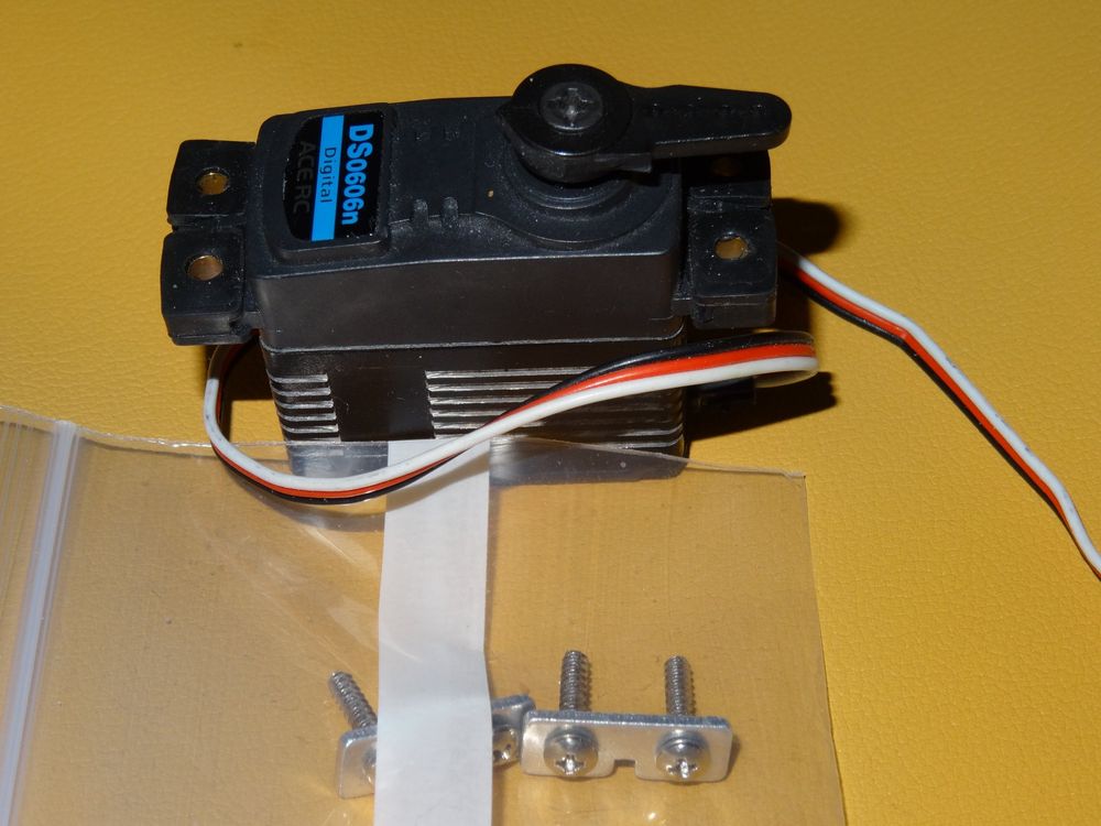 Digital Helikopter Heck-Servo ACE RC DS0606n | Kaufen auf Ricardo