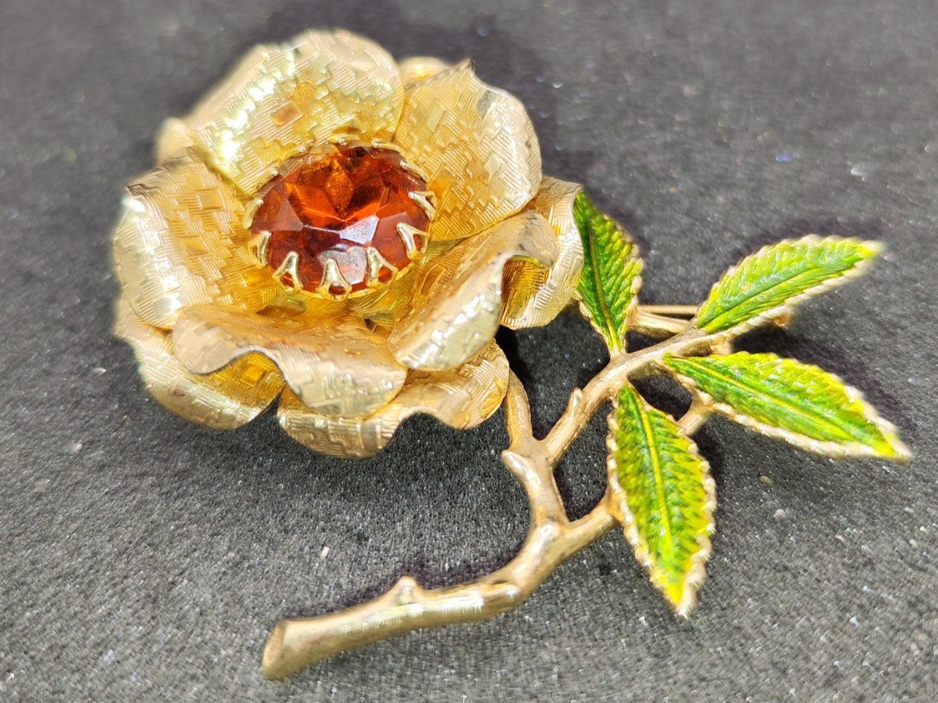 SARAHCOV Vintage Gablonzer XL Brosche Rosen Form Emaill Top (Gebraucht ...