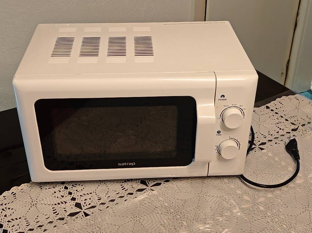 Four à micro-ondes Satrap Micro M2 (Gebraucht) in Neyruz FR für CHF 32 ...