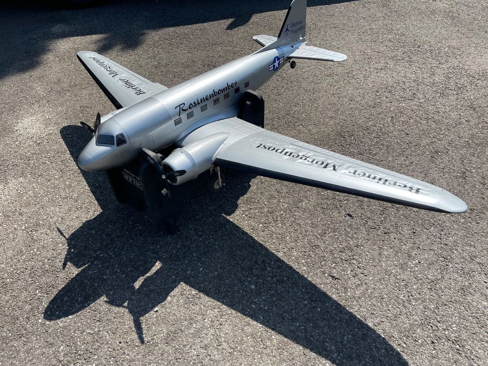 RC Douglas DC-3 | Kaufen auf Ricardo