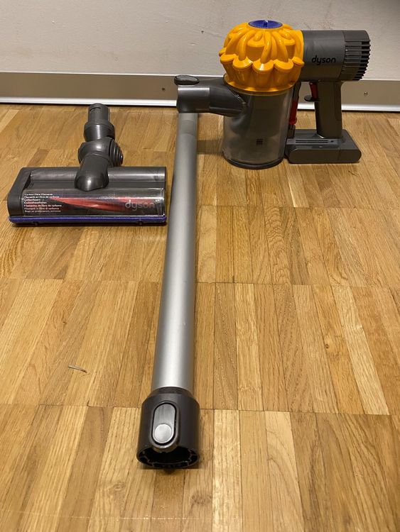 Dyson DC62 - Staubsauger | Kaufen auf Ricardo