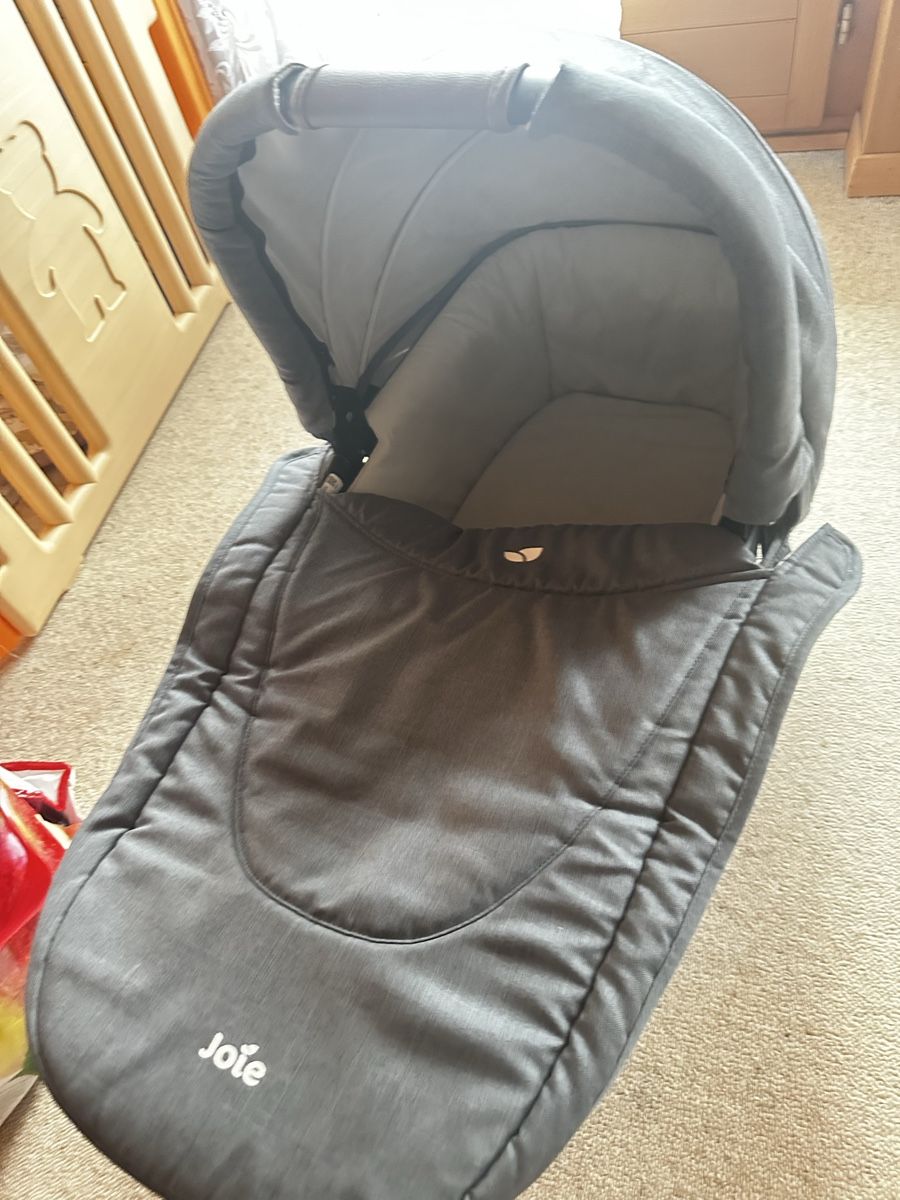 Joie Ramble XL Babywanne (Gebraucht) in Rotkreuz für CHF 5 – nur ...