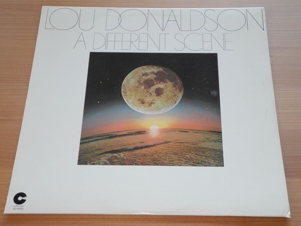 LOU DONALDSON: A DIFFERENT SCENE - COTILLION - USA | Kaufen auf Ricardo