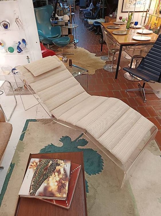 Vintage Liege Plexiglas Design (Gebraucht) in Zürich für CHF 2500 – nur ...