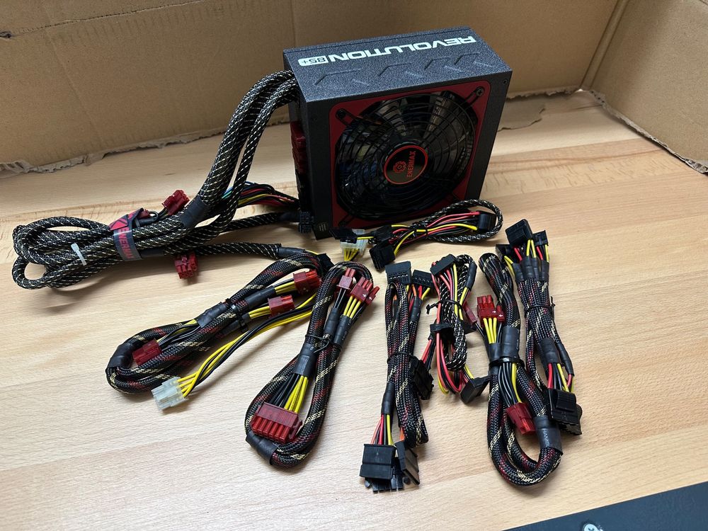 PC Netzteil - Enermax Revolution 85+ - 1020W (Gebraucht) in Pfungen für CHF 50 – mit Lieferung ...