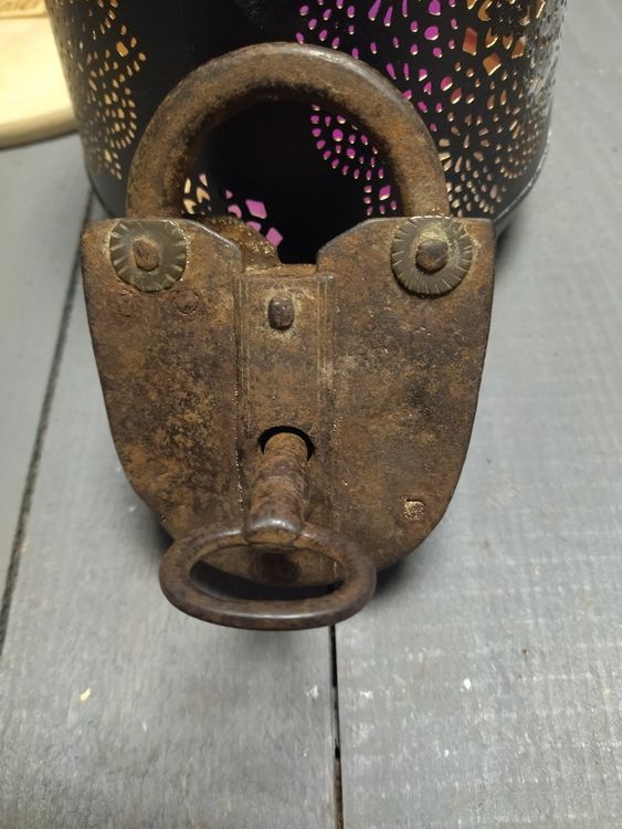 Antikes grosses antikes Vorhängeschloss, 12.5 cm hoch | Kaufen auf Ricardo
