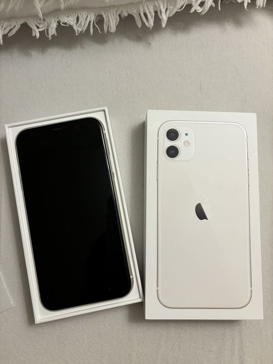 iPhone 11 | 64 GB (Gebraucht) in Buttisholz für CHF 199 – mit Lieferung ...