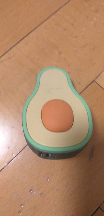 Avocado Power Bank (Neu (gemäss Beschreibung)) in Lugano für CHF 10 ...