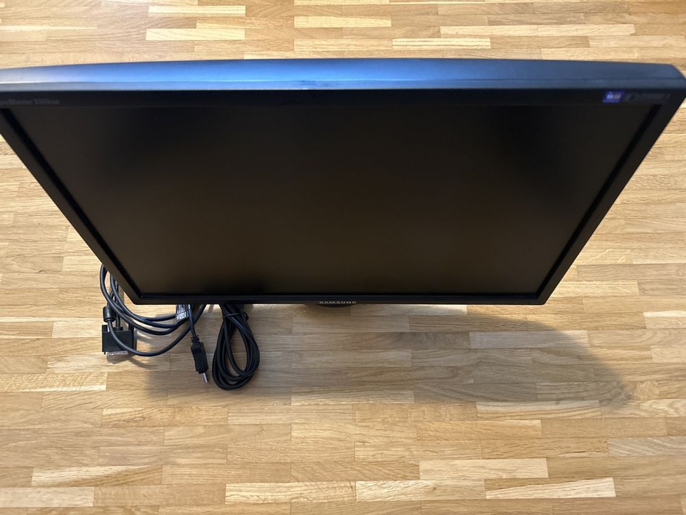 22‘‘ Samsung Monitor SyncMaster 2243QW (Gebraucht) in Meggen für CHF 12 ...