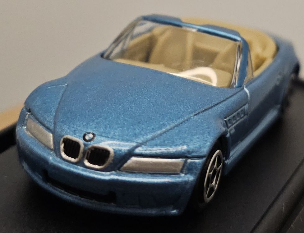 James Bond 007 BMW Z3 Roadster Modellauto "GoldenEye" (Neu (gemäss ...