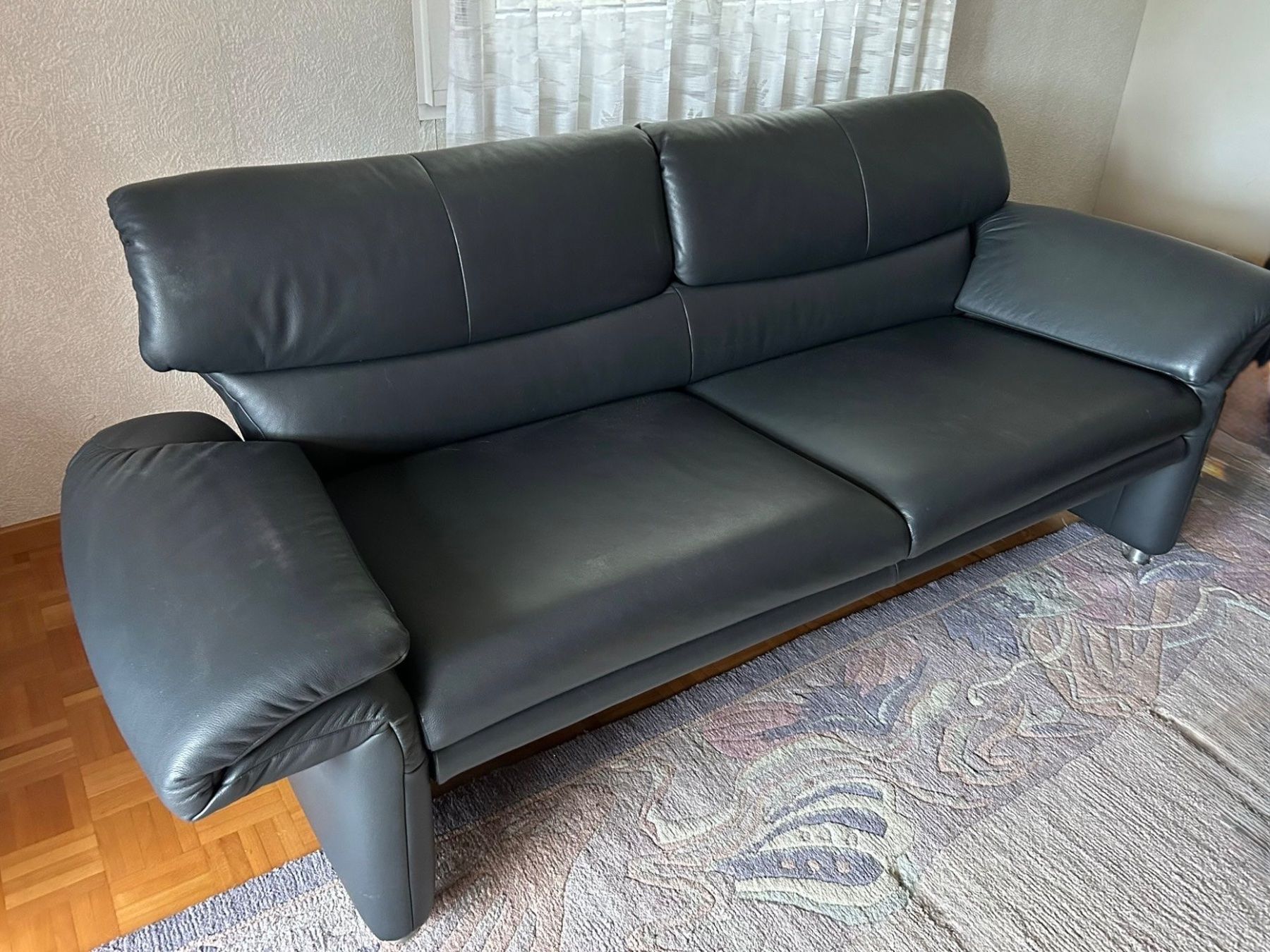 Canapé en cuir véritable 3 et 2 places (D'occasion) à Lamboing pour CHF ...