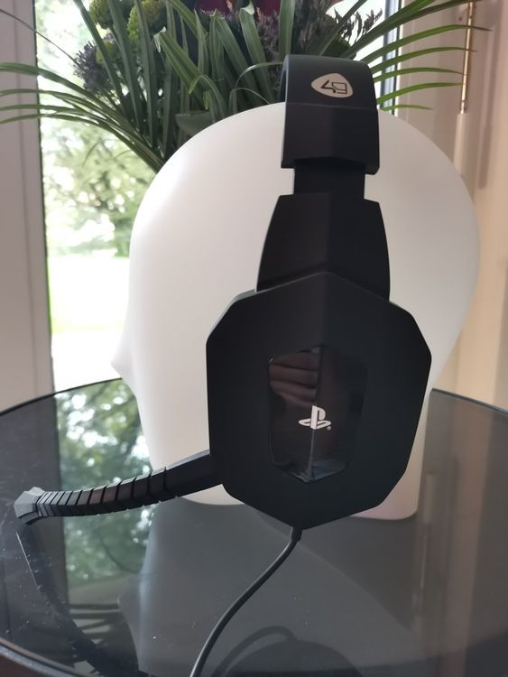 Originales PlayStation Headset (Gebraucht) in Zürich für CHF 14 – mit ...
