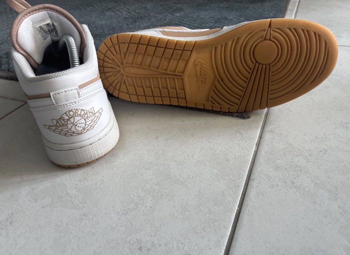 Nike Air Jordan 1 Low Hemp Gum White 42.5 (Gebraucht) in Wil SG für CHF ...