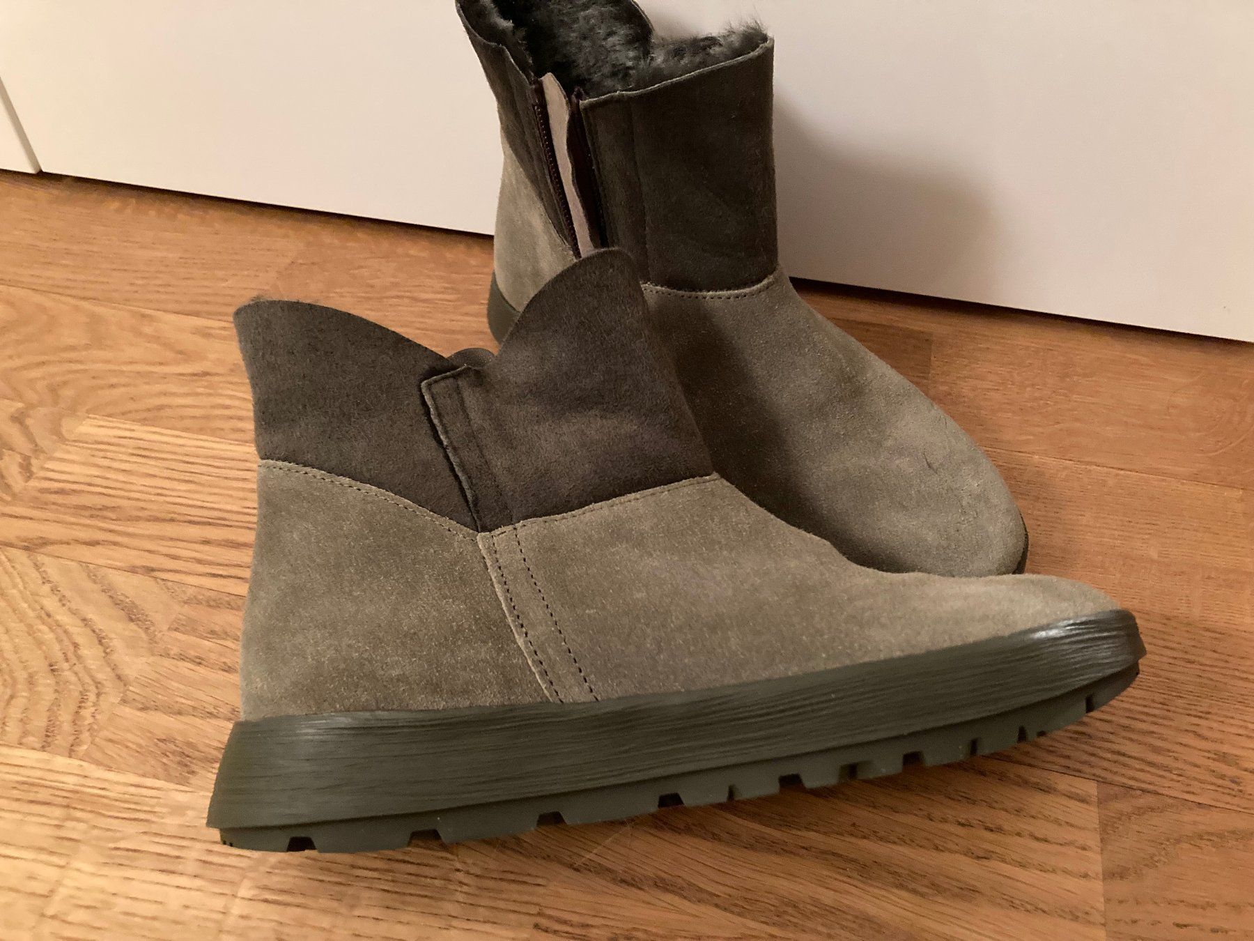THINK Winter Boots, 36, Leder, Fell, Schurwolle NEU (Gebraucht) in ...