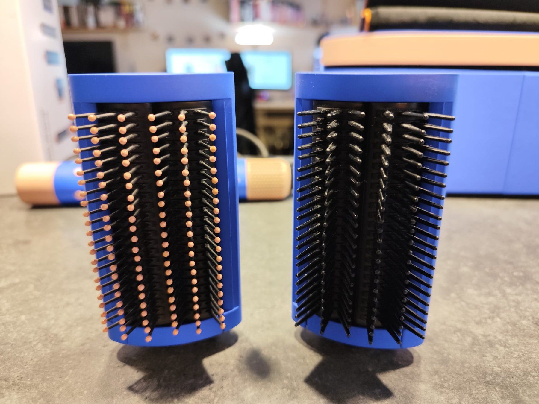 Dyson Airwrap Complete Long + sac de voyage (D'occasion) à Prilly pour ...