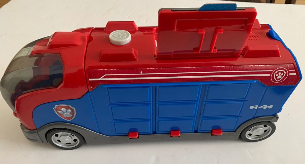 PAW Patrol Bus und Auto (Gebraucht) in Zumikon für CHF 13 – mit ...