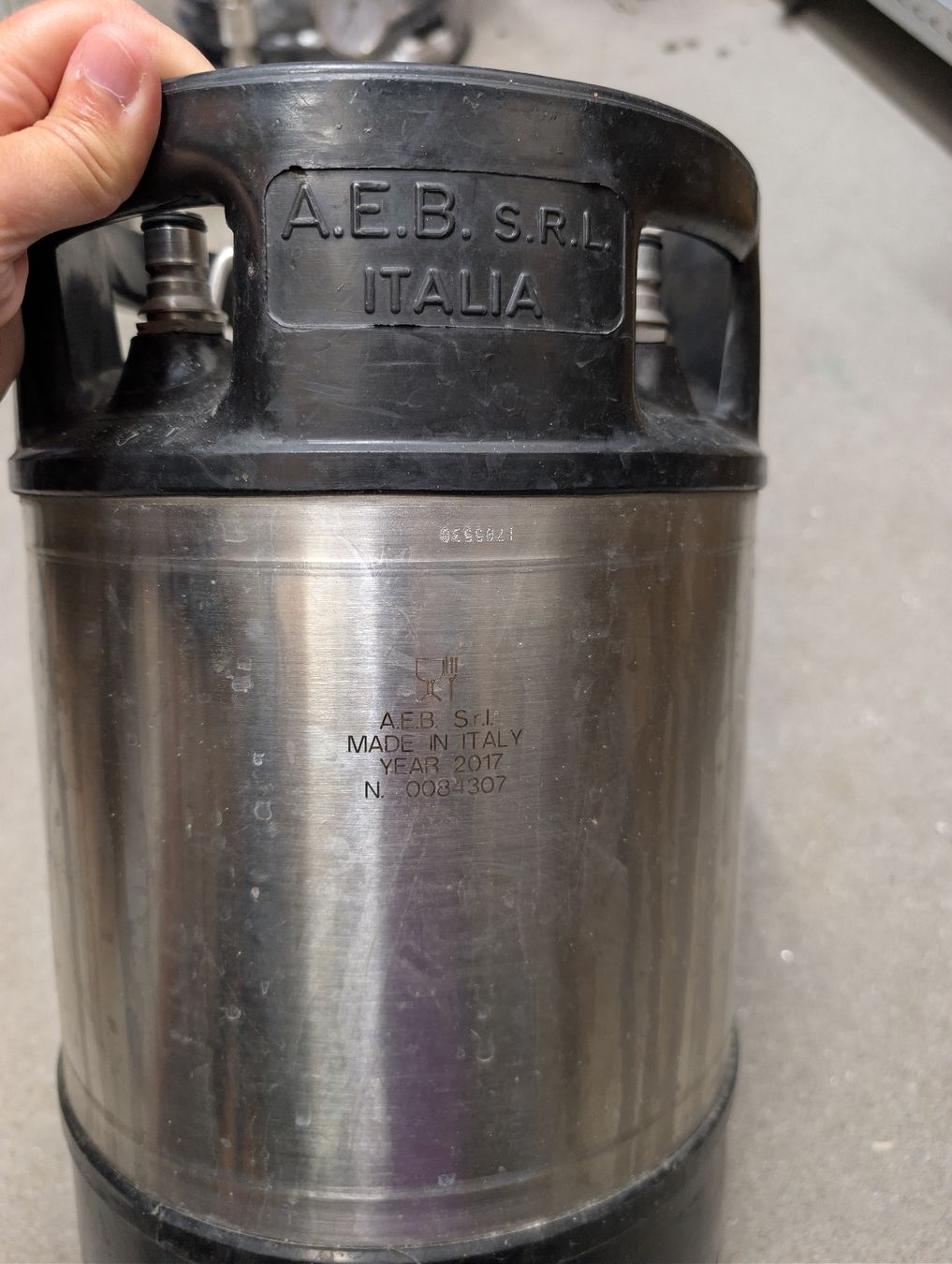 AEB S.r.l. Kegs - Two Stainless Steel Beer Kegs (Gebraucht) in Adliswil für CHF 55 – nur ...