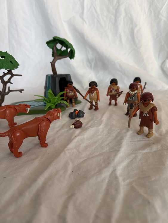 Playmobil Steinzeit-Set mit Säbelzahntiger (Gebraucht) in Wichtrach für ...
