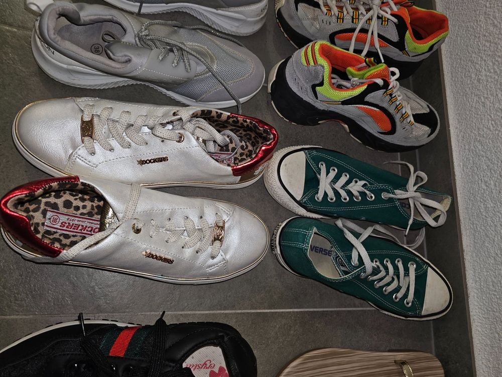 18 paire des chaussures | Kaufen auf Ricardo