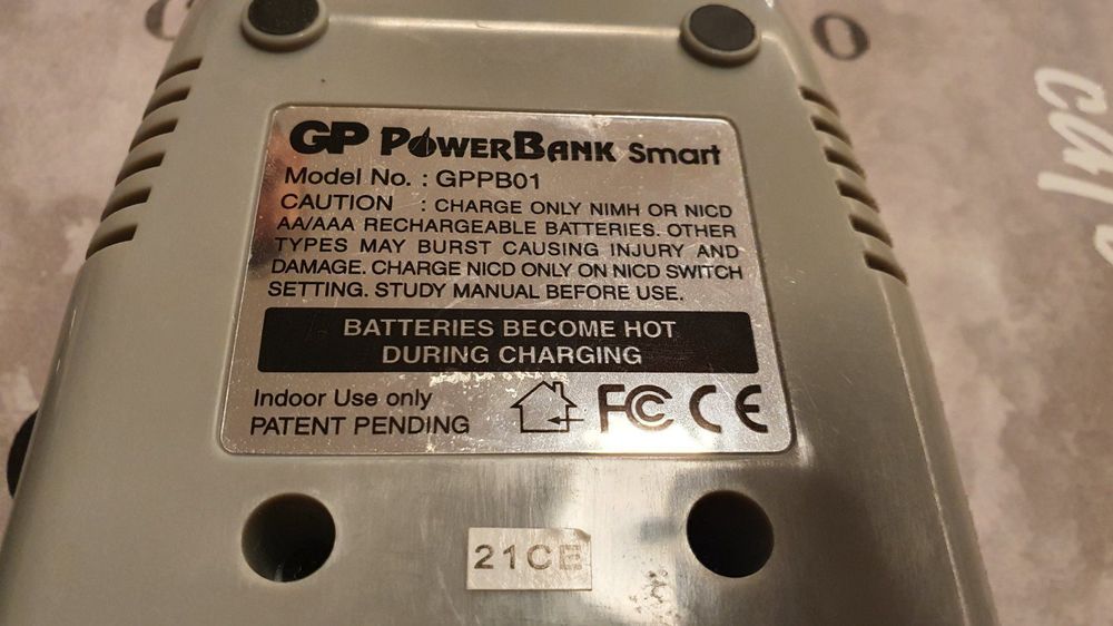 GP Akku Ladegerät POWER BANK GPPB01 (Gebraucht) in Staufen für CHF 5 ...