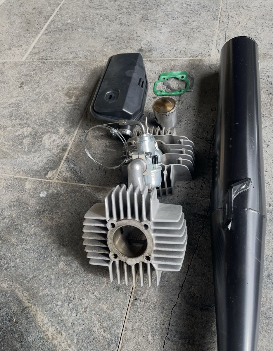 puch maxi tuning kit der extraklasse (Neu (gemäss Beschreibung)) in Düdingen für CHF 399 – mit ...