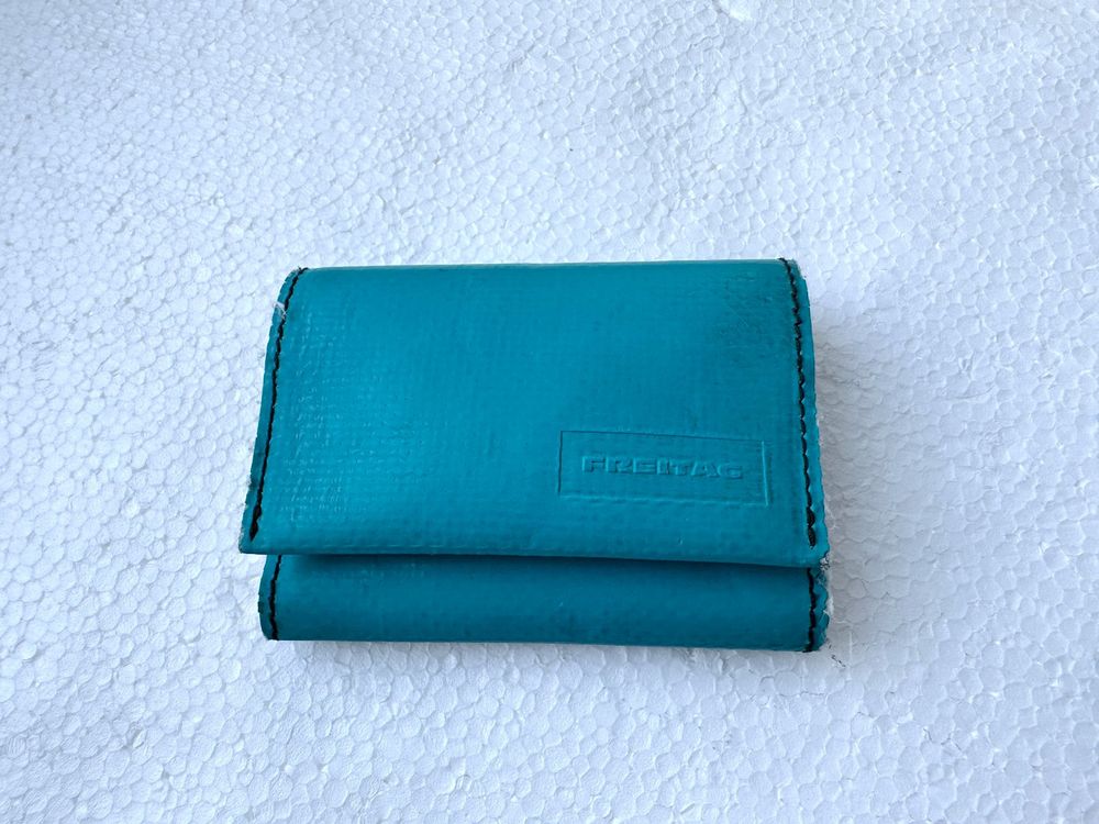 Freitag F54 Brandon Credit Card Wallet (Gebraucht) in Gümmenen für CHF ...