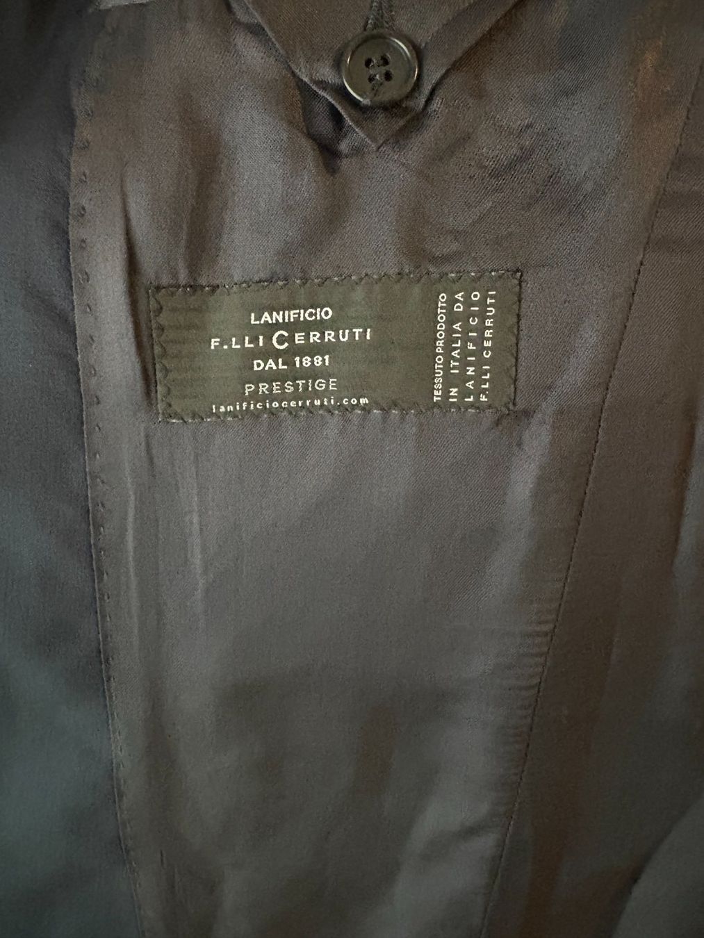 Costume Bleu Nuit Tissu Lanificio Cerruti (D'occasion) à Zürich pour ...