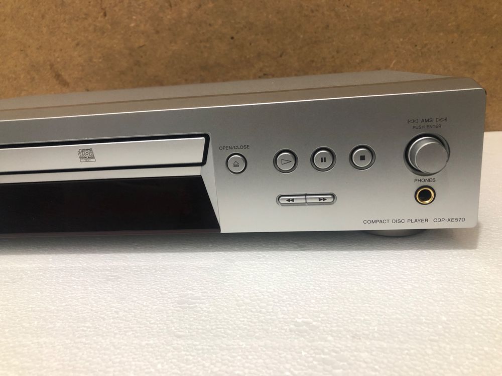 Sony CDP-XE570 CD-Player mit CD-Text (Gebraucht) in Biel-Bienne für CHF 90 – mit Lieferung auf ...