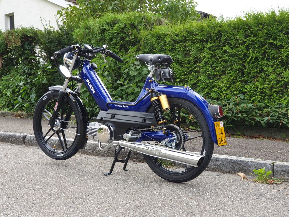 Puch Maxi S in BMW Marina Bay Blue met. Komplettrestauration (Neu ...