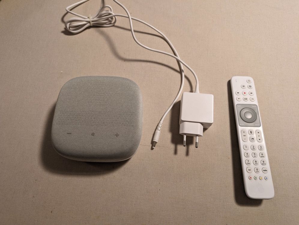 Swisscom TV Box (IP2000) (Gebraucht) in Frutigen für CHF 15 – mit ...