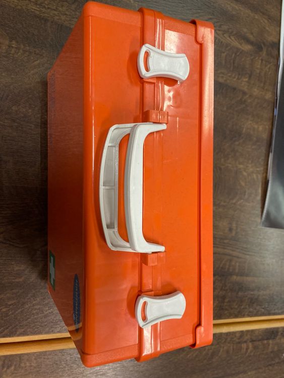 Erste Hilfe Box. IVF Hartmann | Kaufen auf Ricardo