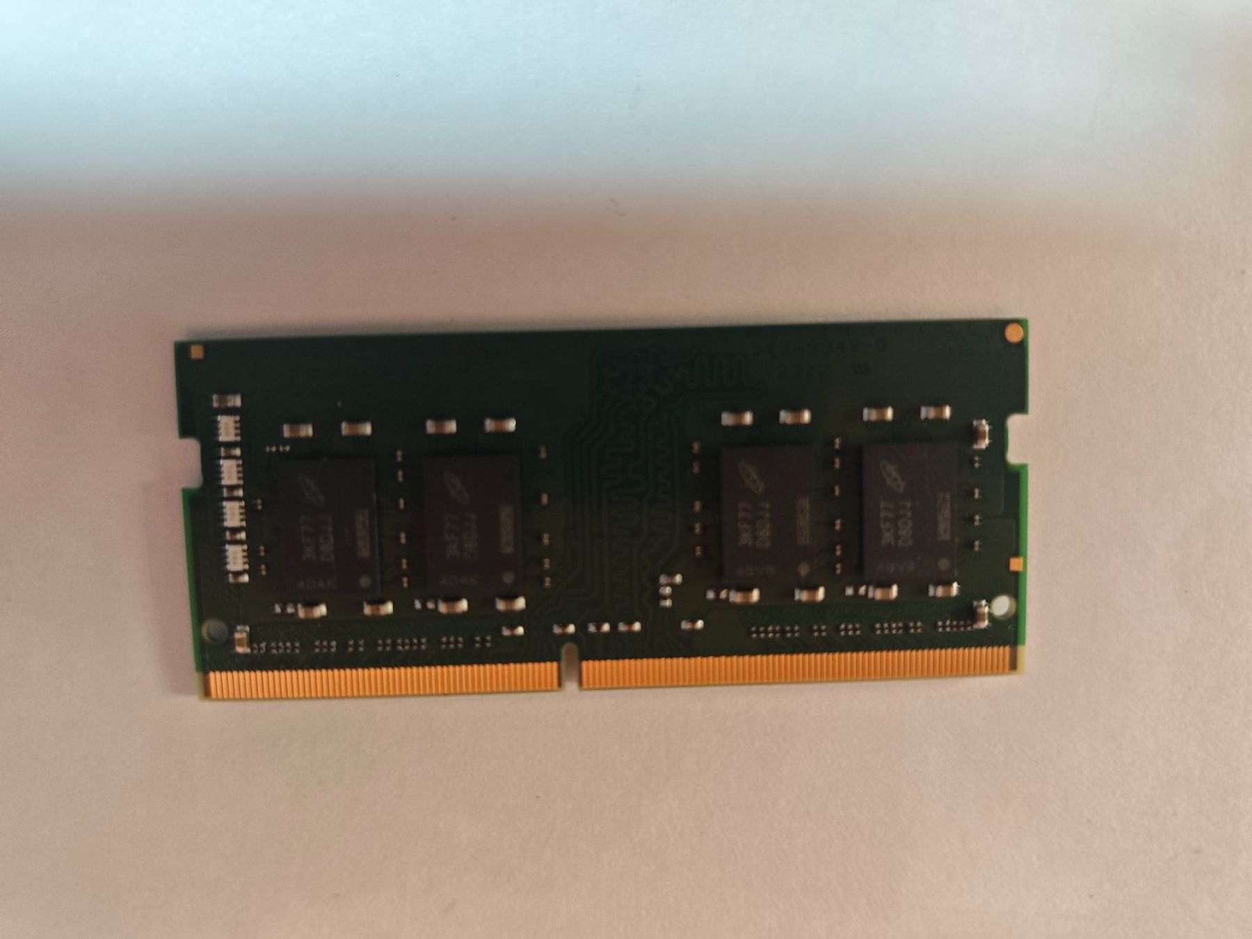 SK Hynix 16GB DDR4 RAM PC4-3200AA Laptop SO-DIMM, Top! (Gebraucht) in ...