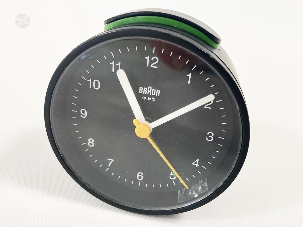 Braun BC12 Wecker Reisewecker Design Rams Schwarz Analog (Gebraucht) in ...