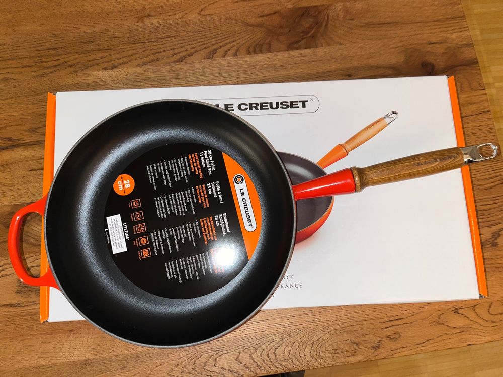 Le Creuset Signature 28cm! Fabrikneu !!! (Neu und originalverpackt) in Riehen für CHF 190 – mit ...