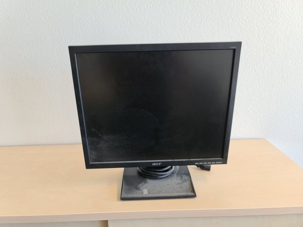 6/120 alter Acer Monitor für PCs ab 1.- | Kaufen auf Ricardo