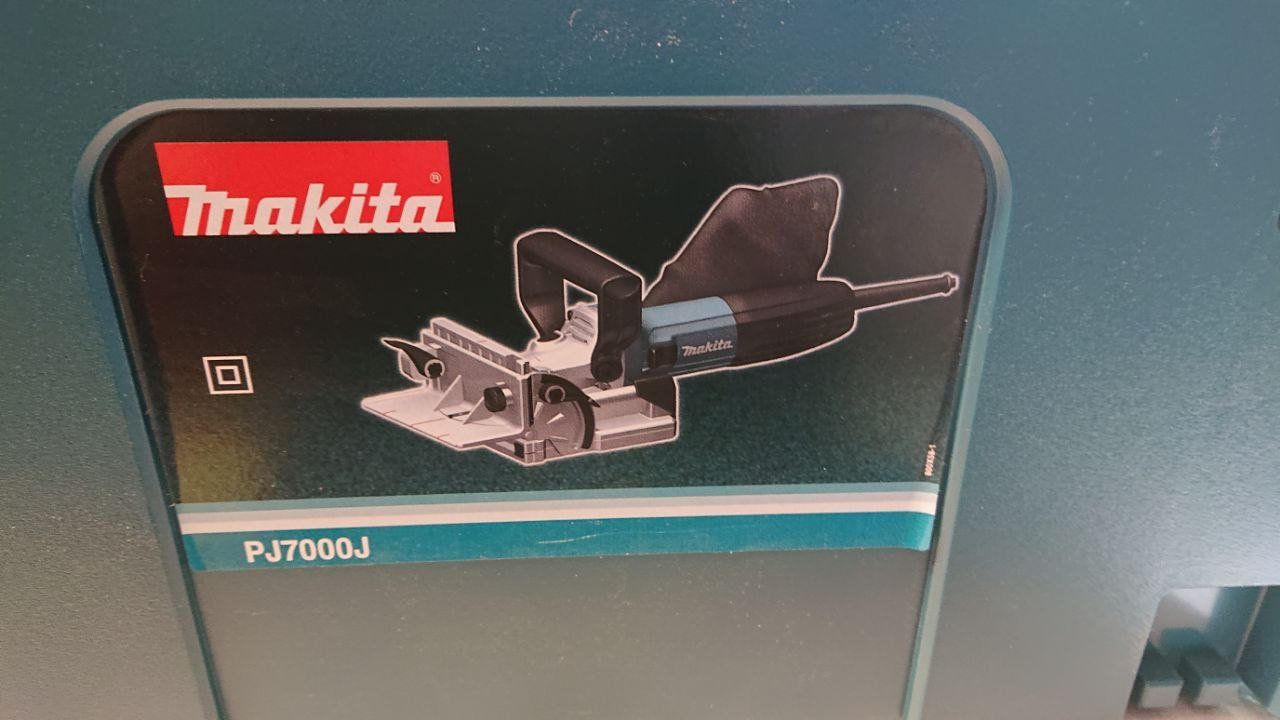 Makita PJ7000J Nutfräse (Neu (gemäss Beschreibung)) in Thayngen für CHF ...