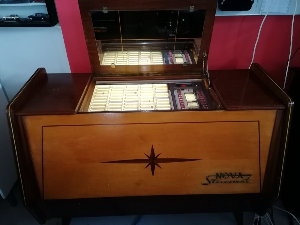 Rare Juke-box Nova stereomat des année 1960 en trés bon état (Gebraucht ...