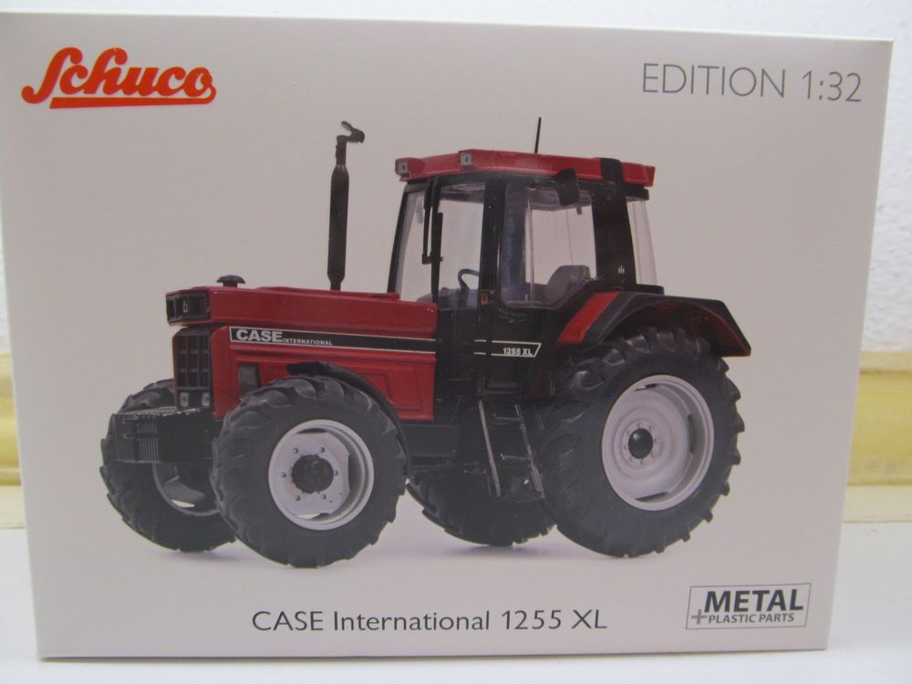 CASE INTERNATIONAL IH 1255 XL 1:32 SCHUCO METAL (Neu und ...